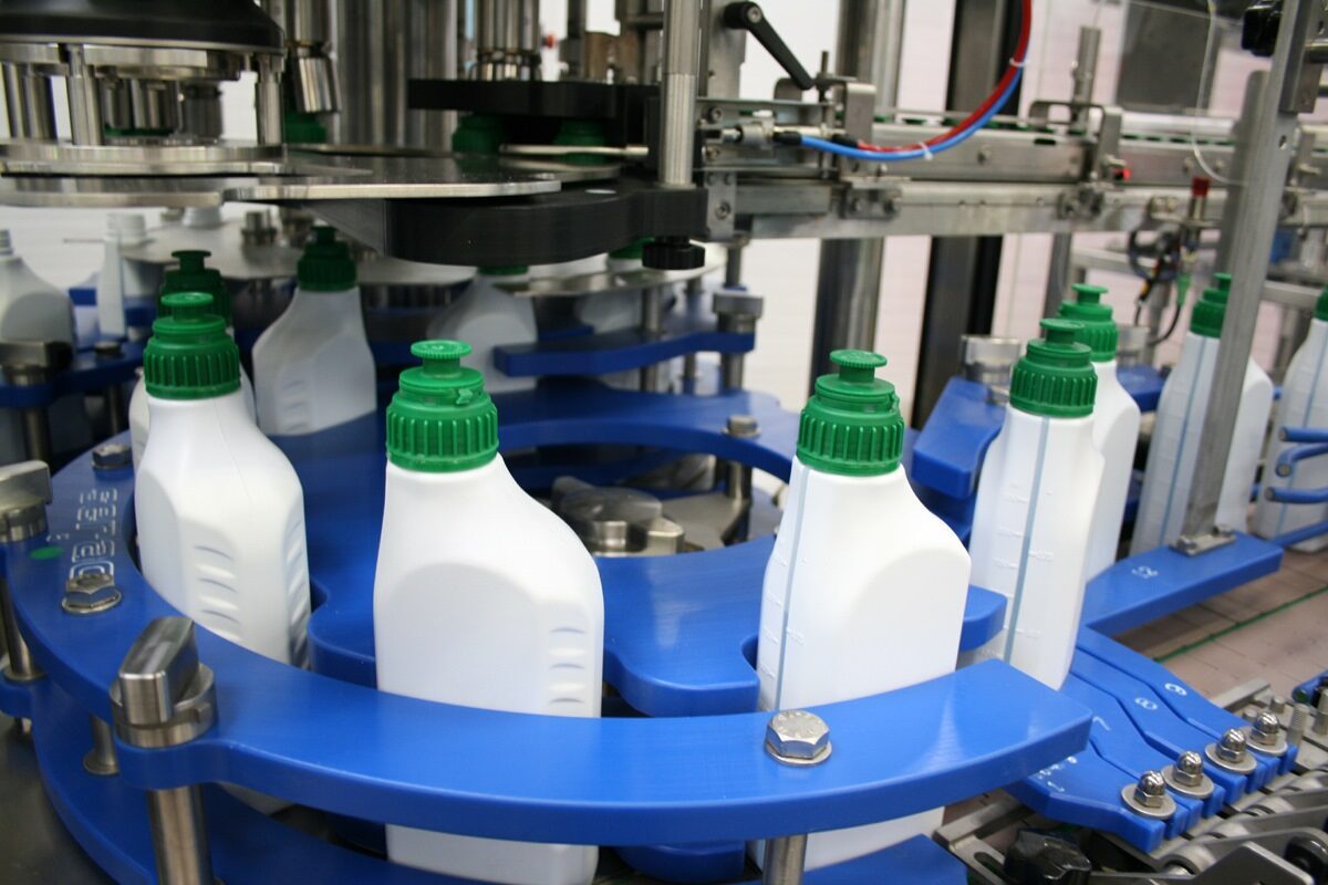 The history of the lubricating oil industry with Serac